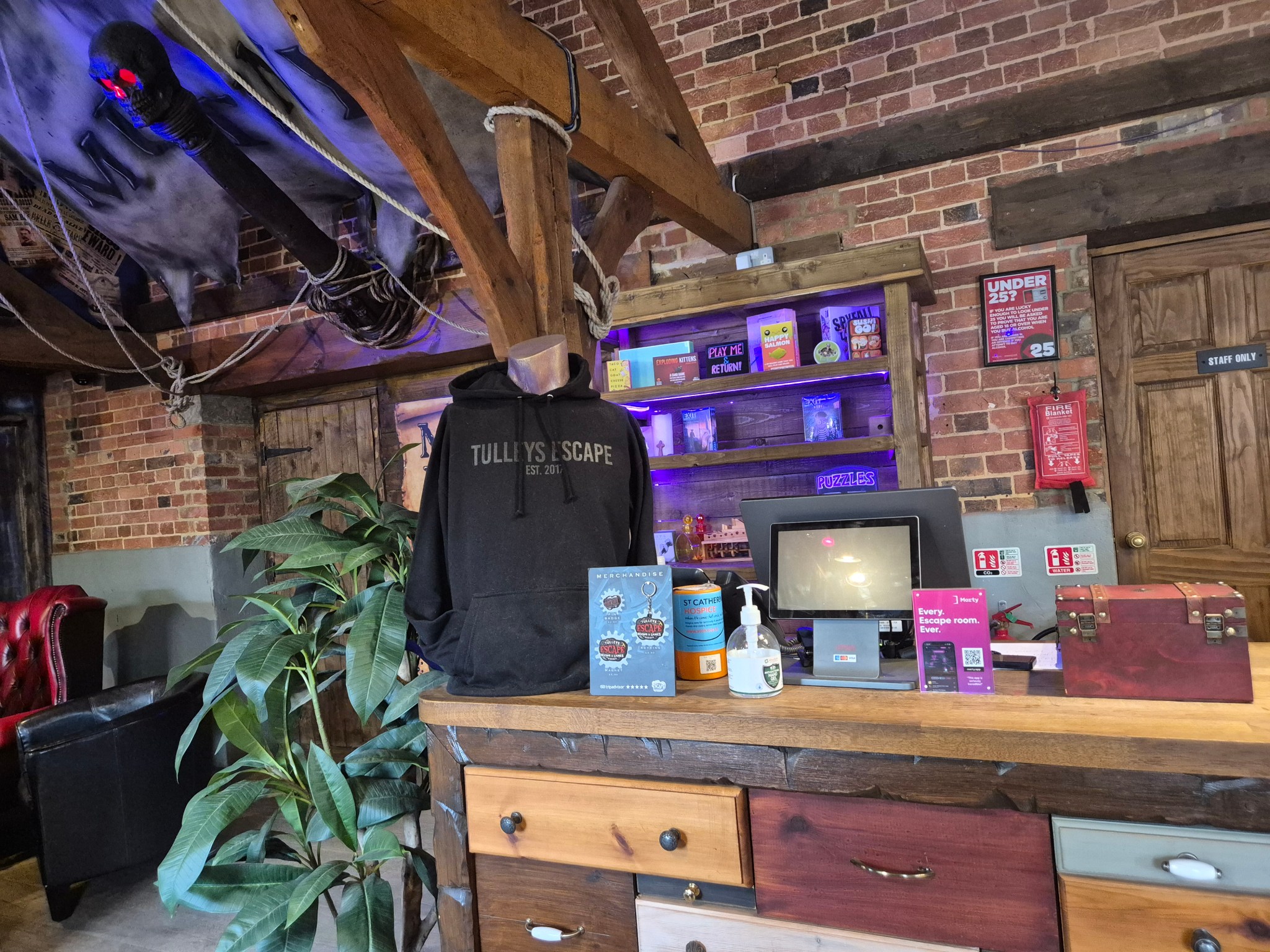 Review: Tulleys Farm Escape Rooms – The Brighton Bucket List